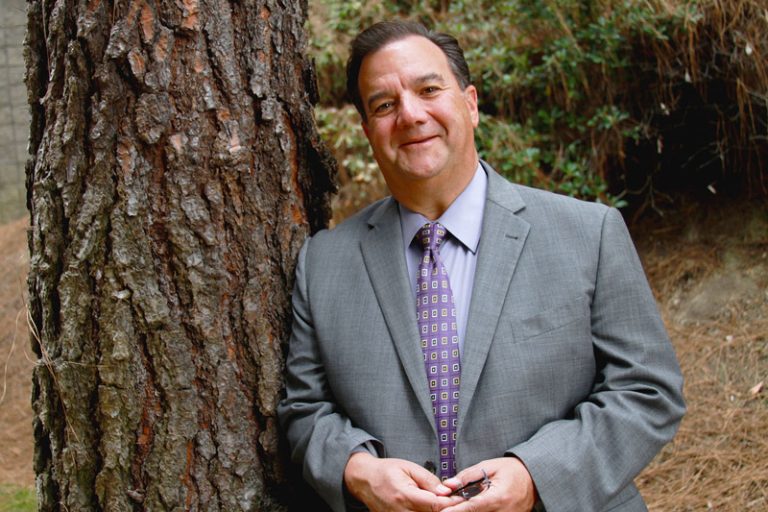 Book Review: “Motive” by Joe Strazzeri | California Broker Magazine